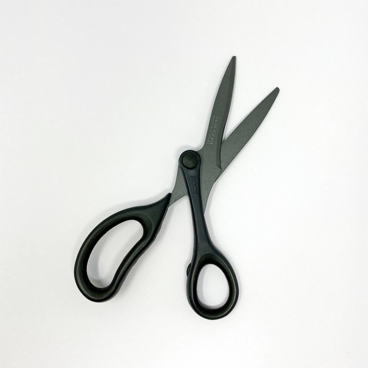 Raymay Fujii Swingcut Scissors | MAIDO! Kairashi Shop